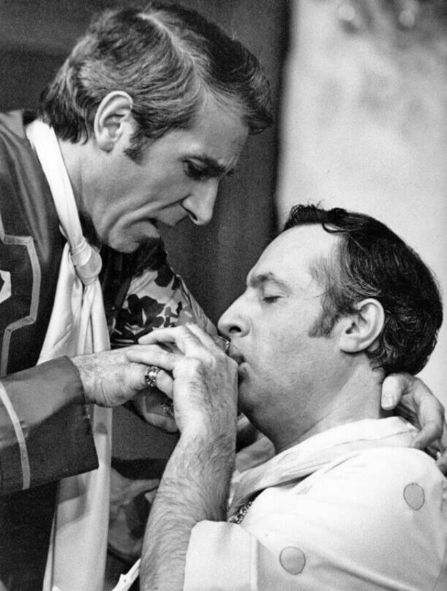 Dans les coulisses de La Cage aux folles | CineComedies